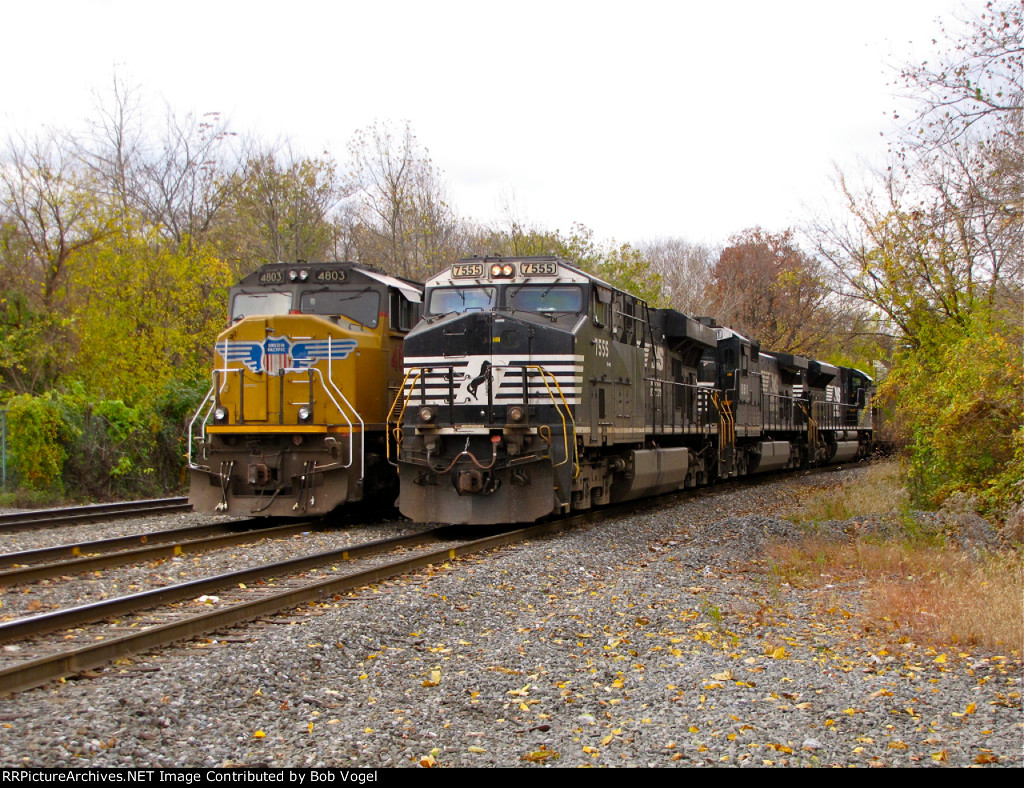 UP 4803 and NS 7555
